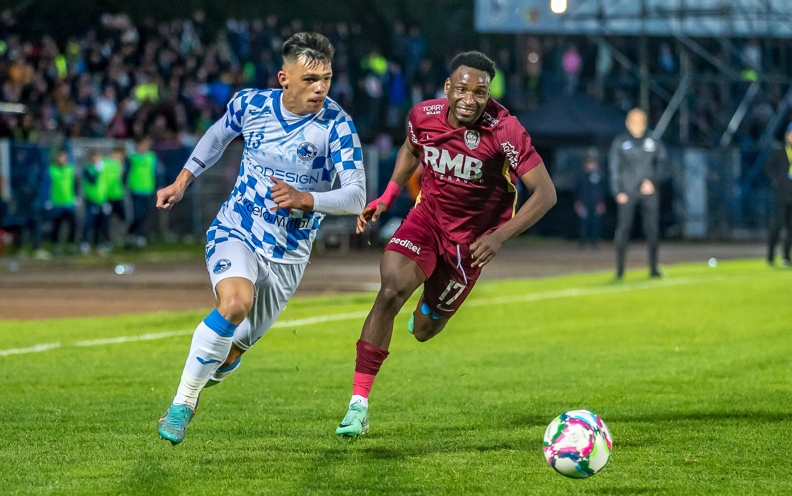 Nelu Varga nu așteaptă după oferta lui Gigi Becali și negociază cu englezii pentru Philip Otele