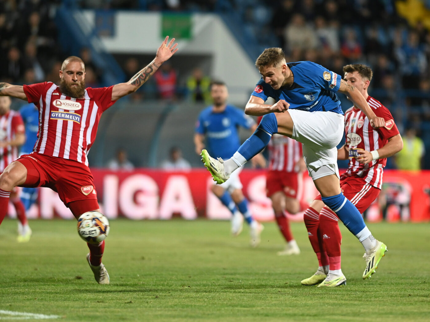 Sepsi Sf. Gheorghe - Farul Constanța, ora 20:30, Live Video Online în ...