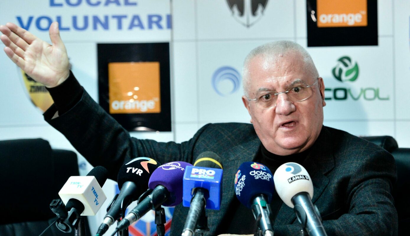 Salariu uriaș pentru Edi Iordănescu. Oferta pentru care e gata să ...
