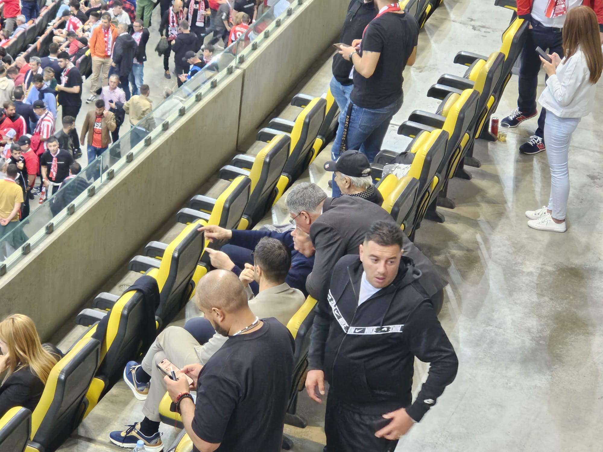 Acționarii lui Dinamo, la raport în fața lui Mircea Lucescu! Eugen ...
