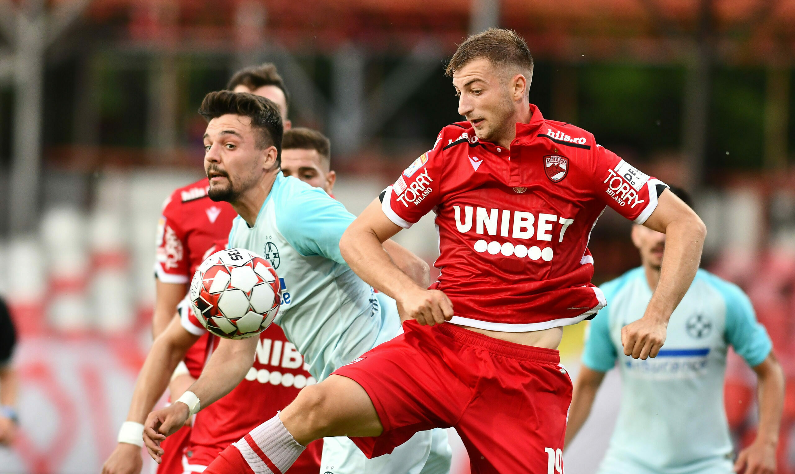 Daniel Popa, noul transfer de la FCSB, a recunoscut că este stelist ...