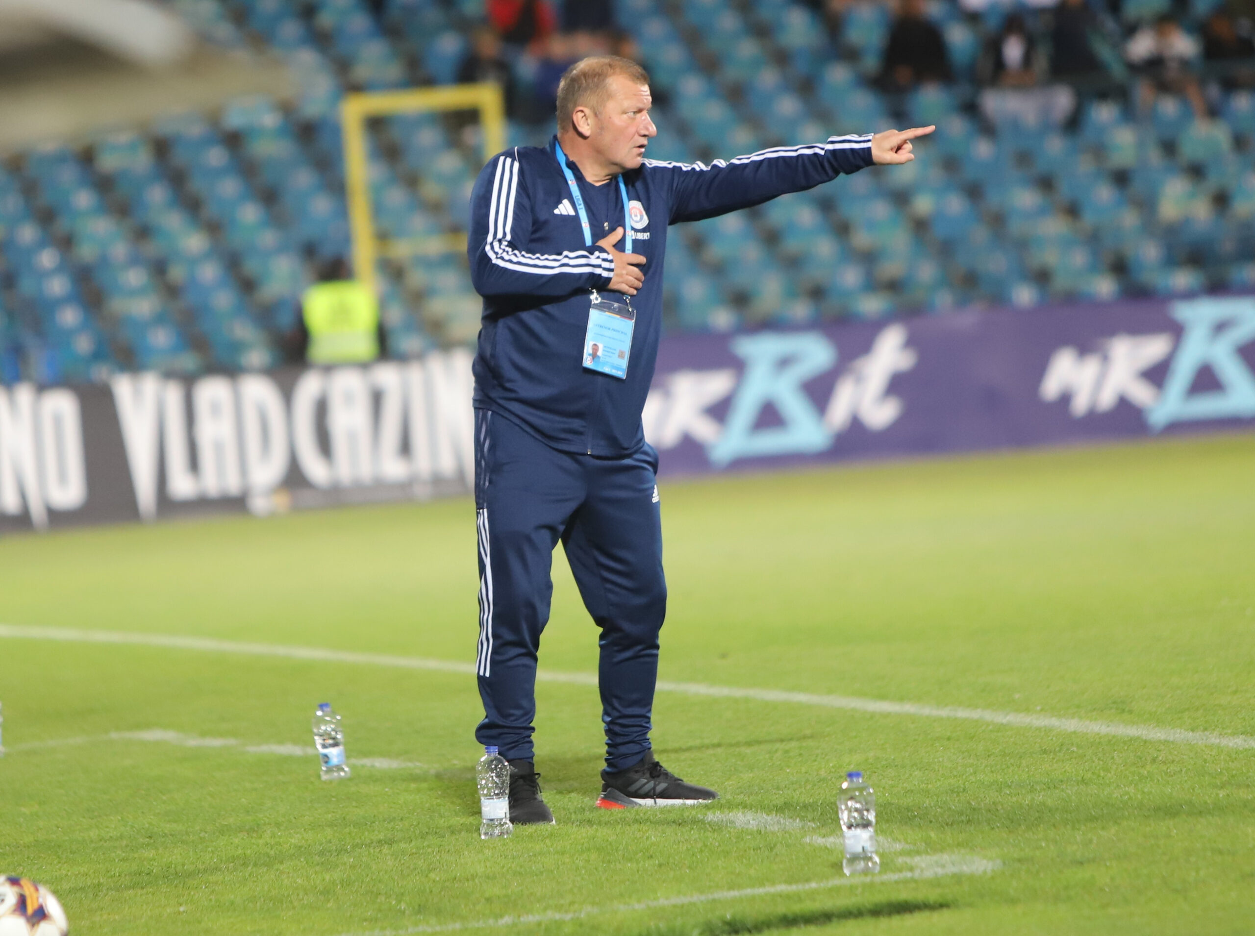 Dorinel Munteanu anunță primii doi jucători care vor semna, după Oțelul ...