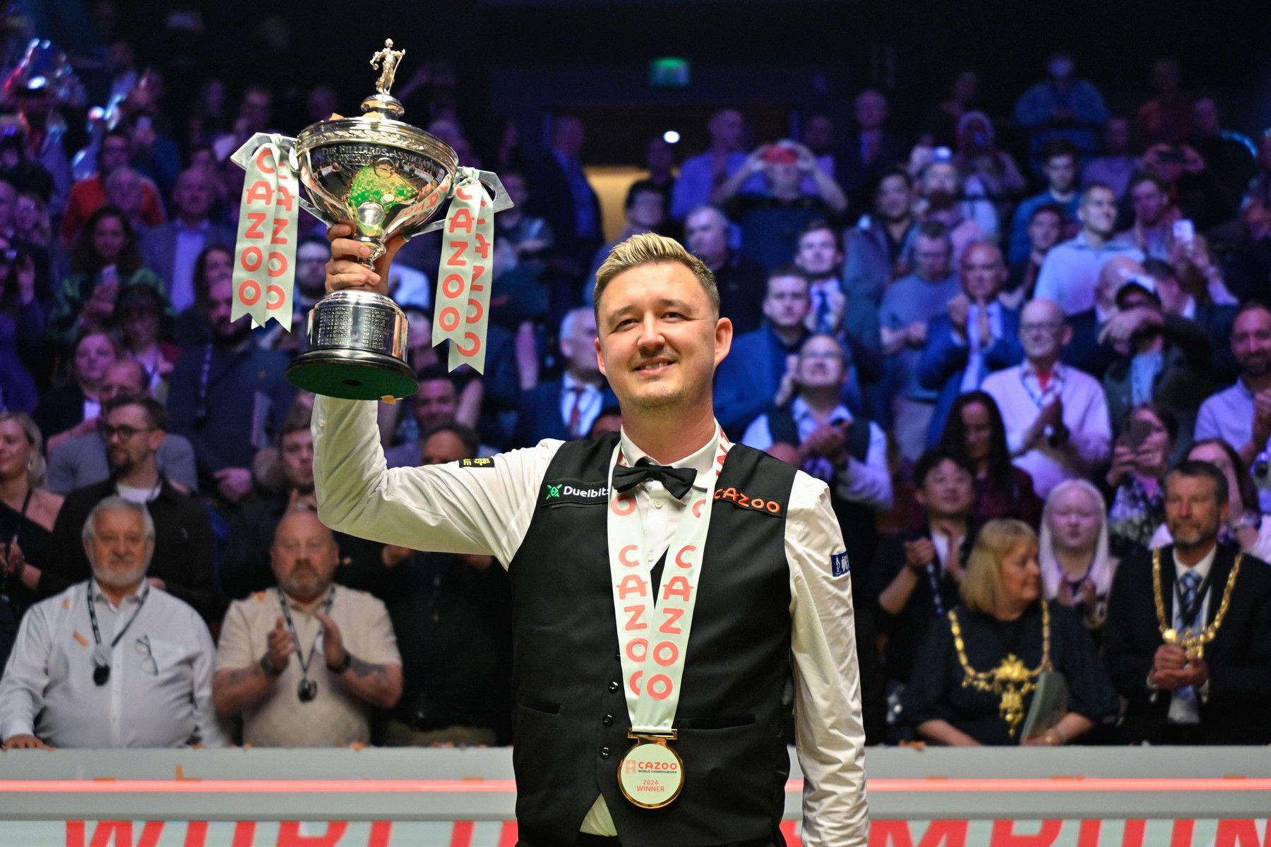 El este noul campion mondial la snooker!