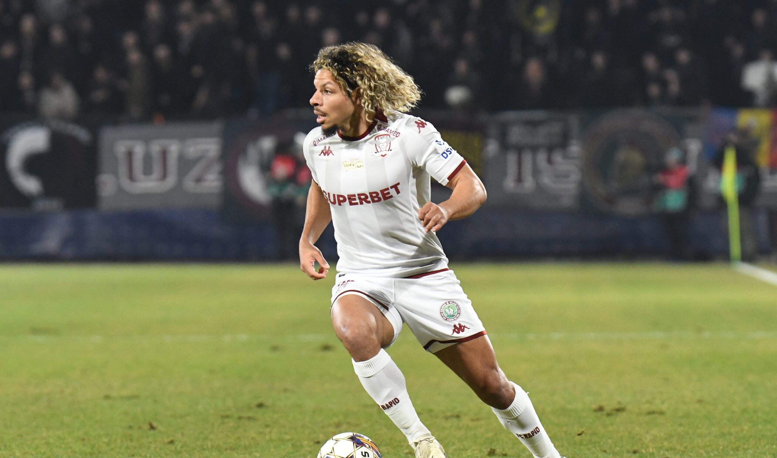 Făcut praf de Robert Niță, rapidistul Jayson Papeau nu a mai suportat ...