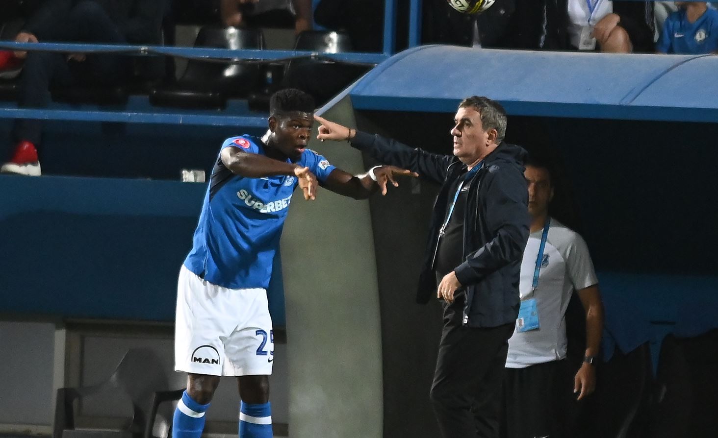 Gigi Becali a dat lovitura cu transferul vedetei lui Gică Hagi!