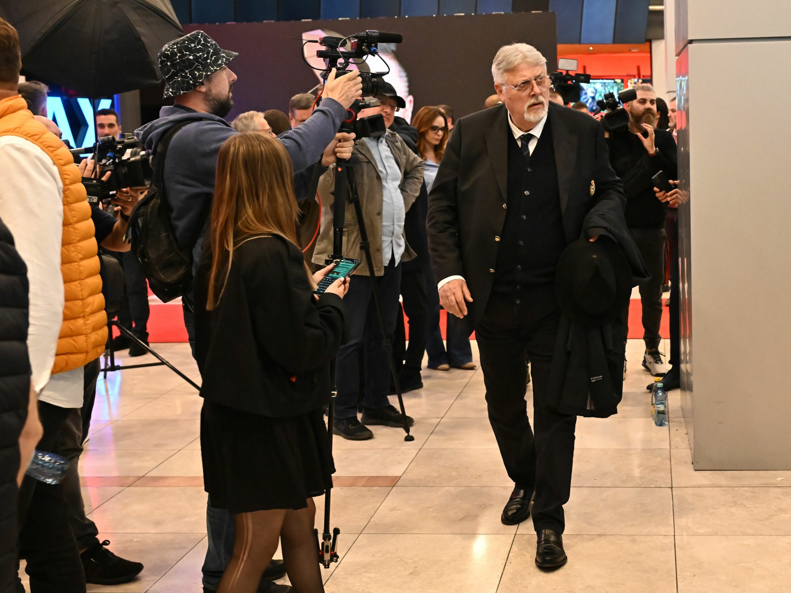 Ce muncă a ajuns să facă milionarul Gino Iorgulescu în Italia pentru ...