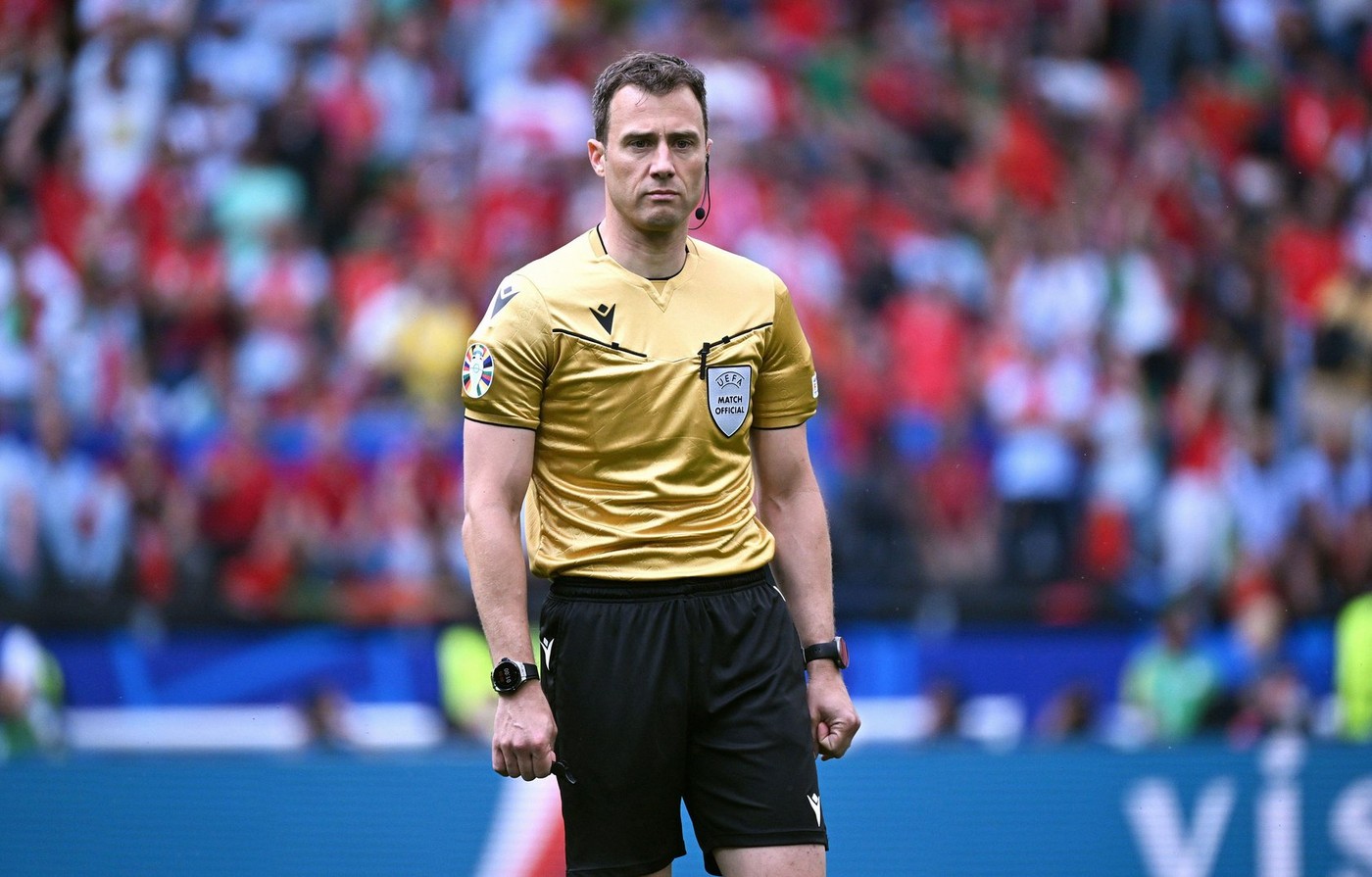 Cine e arbitrul meciului România - Olanda. A fost implicat într-un ...