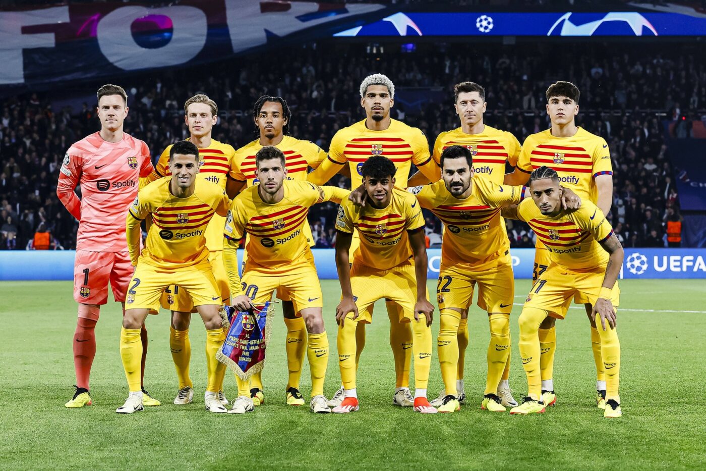 Transfer de 100.000.000 de euro pentru FC Barcelona. Brazilianul e noua ...