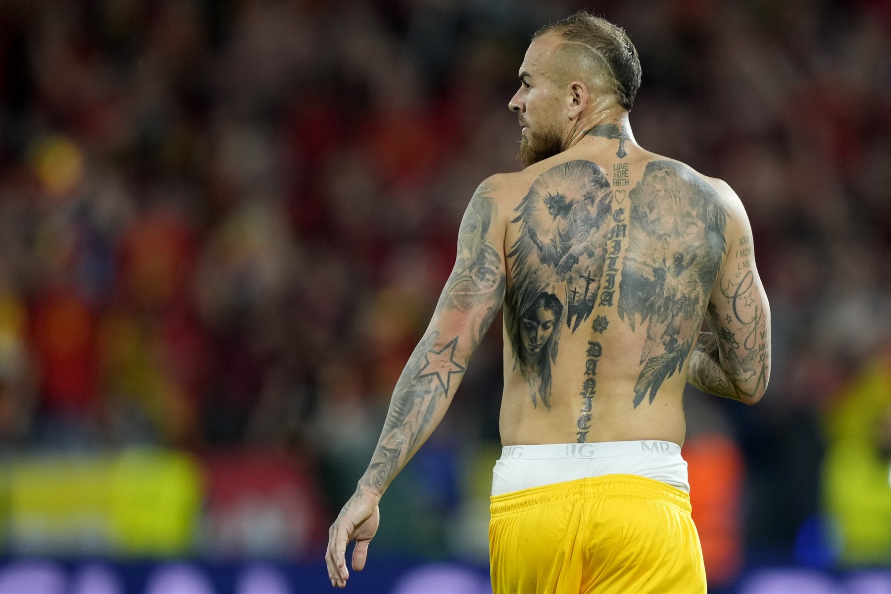 A venit oferta pentru Denis Alibec! Ar fi cel mai neașteptat transfer ...