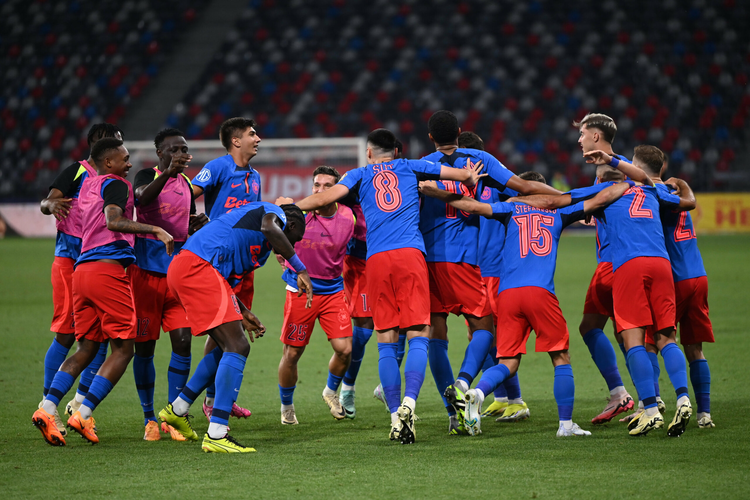 FCSB - Virtus Live Stream Online, de la 20:30, în turul 1 preliminar al ...