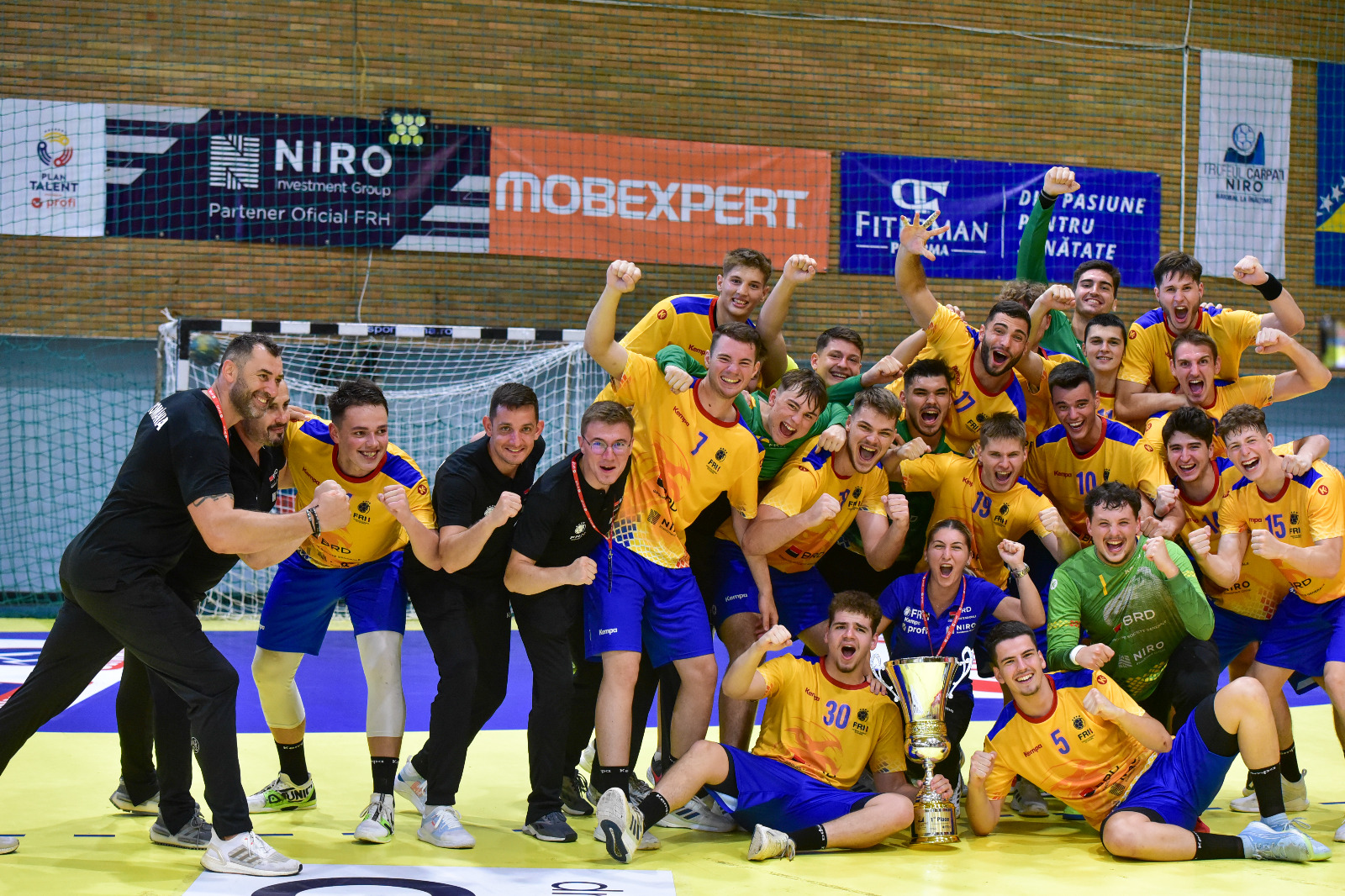 Naționala de tineret la handbal masculin, victorii la Trofeul Carpați! Următoarea bornă ...