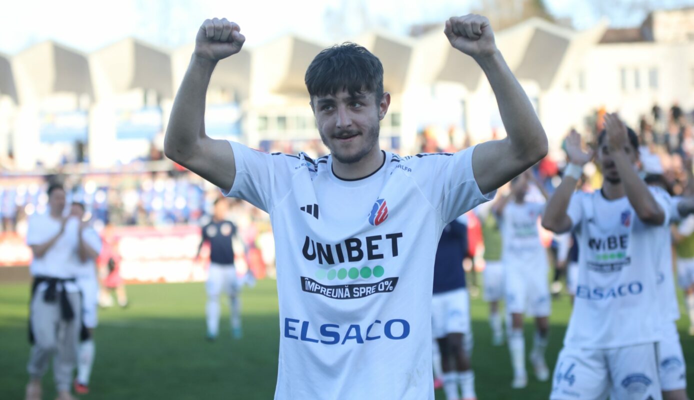 Universitatea Cluj reacționeză după ce Victor Dican s-a transferat la Farul