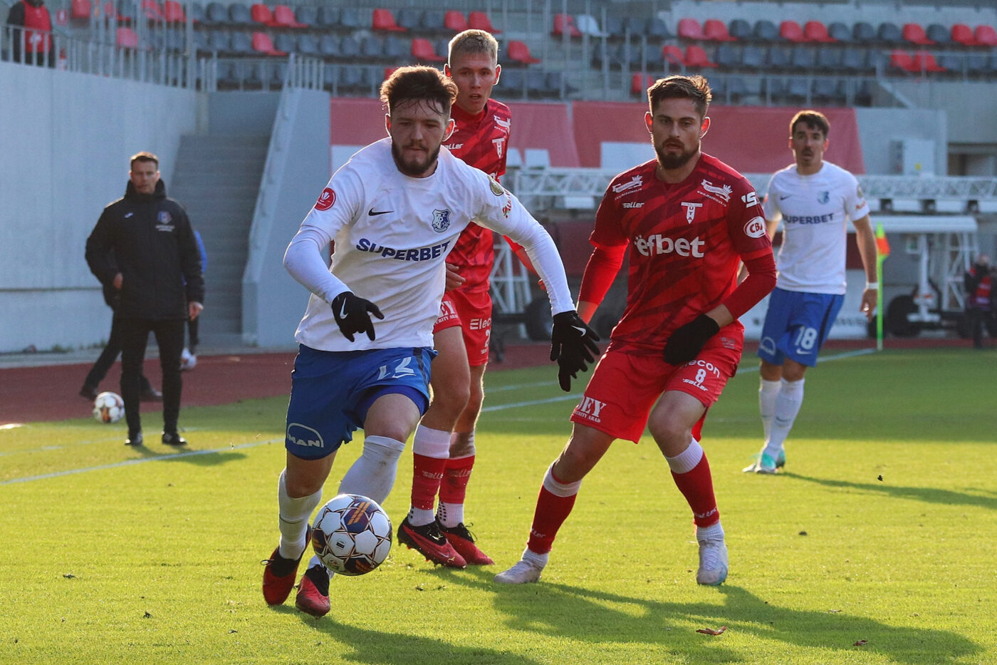 Gigi Becali l-a transferat fără bani de la CFR Cluj, apoi l-a dat afară ...