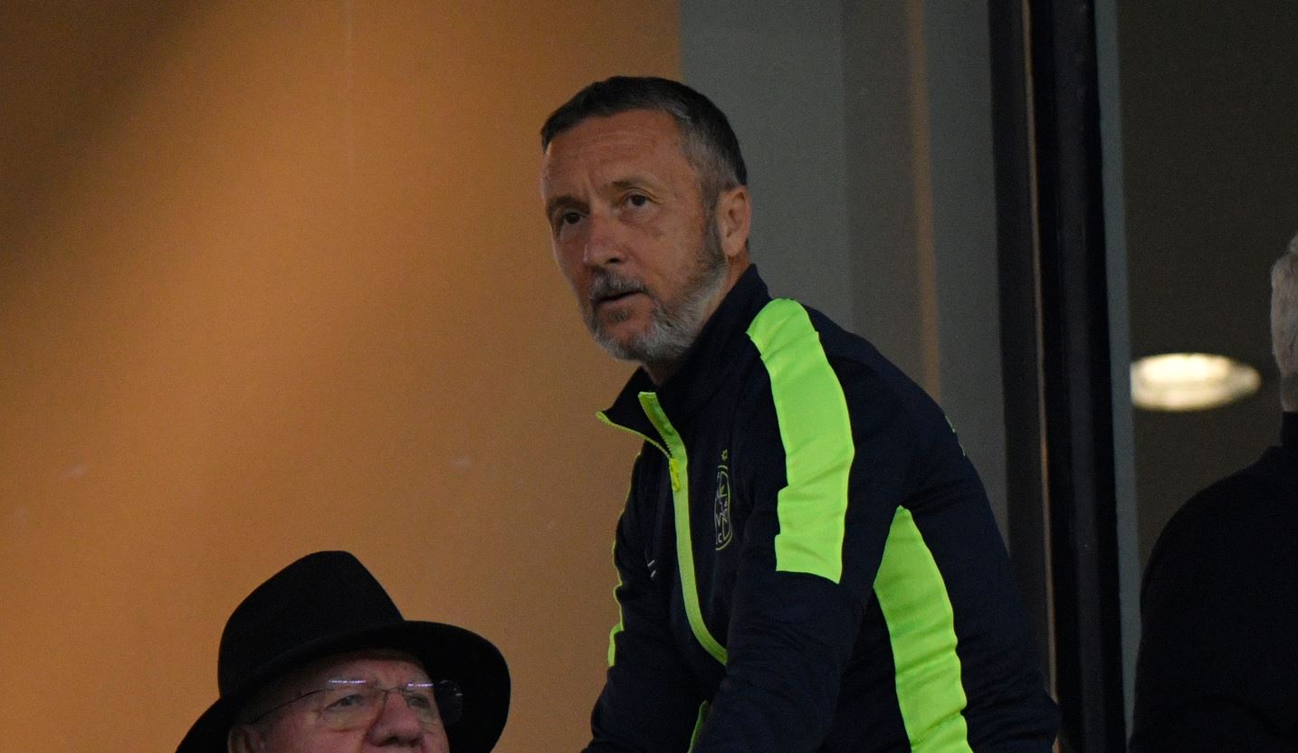 Cu dedicație de la Meme Stoica pentru Gigi Becali. S-a întors special ...