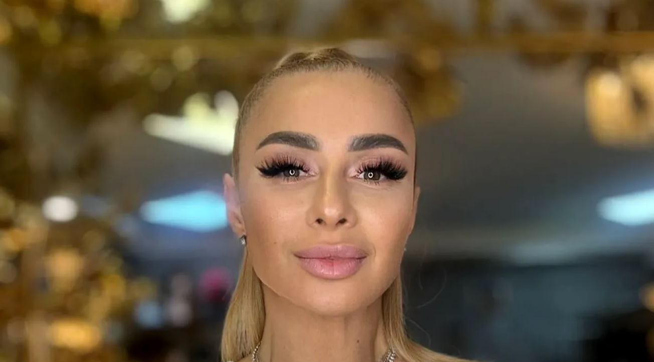 Cum a întors-o Gigi Becali cu fața spre Dumnezeu pe Anamaria Prodan. Ce făcea impresara înainte ...