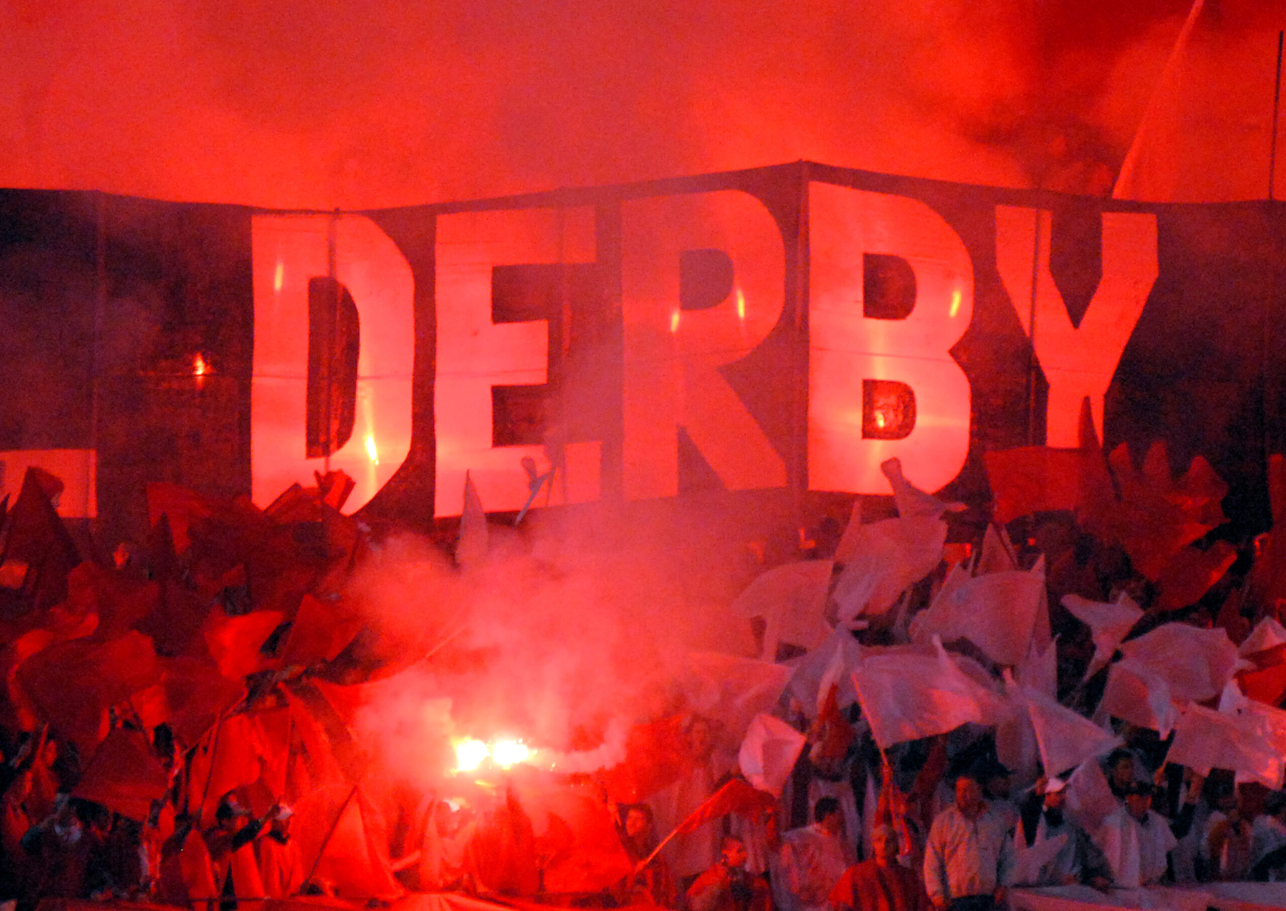 Dinamo - FCSB în 22 de ani de coregrafii ale ultrașilor: imaginile ...
