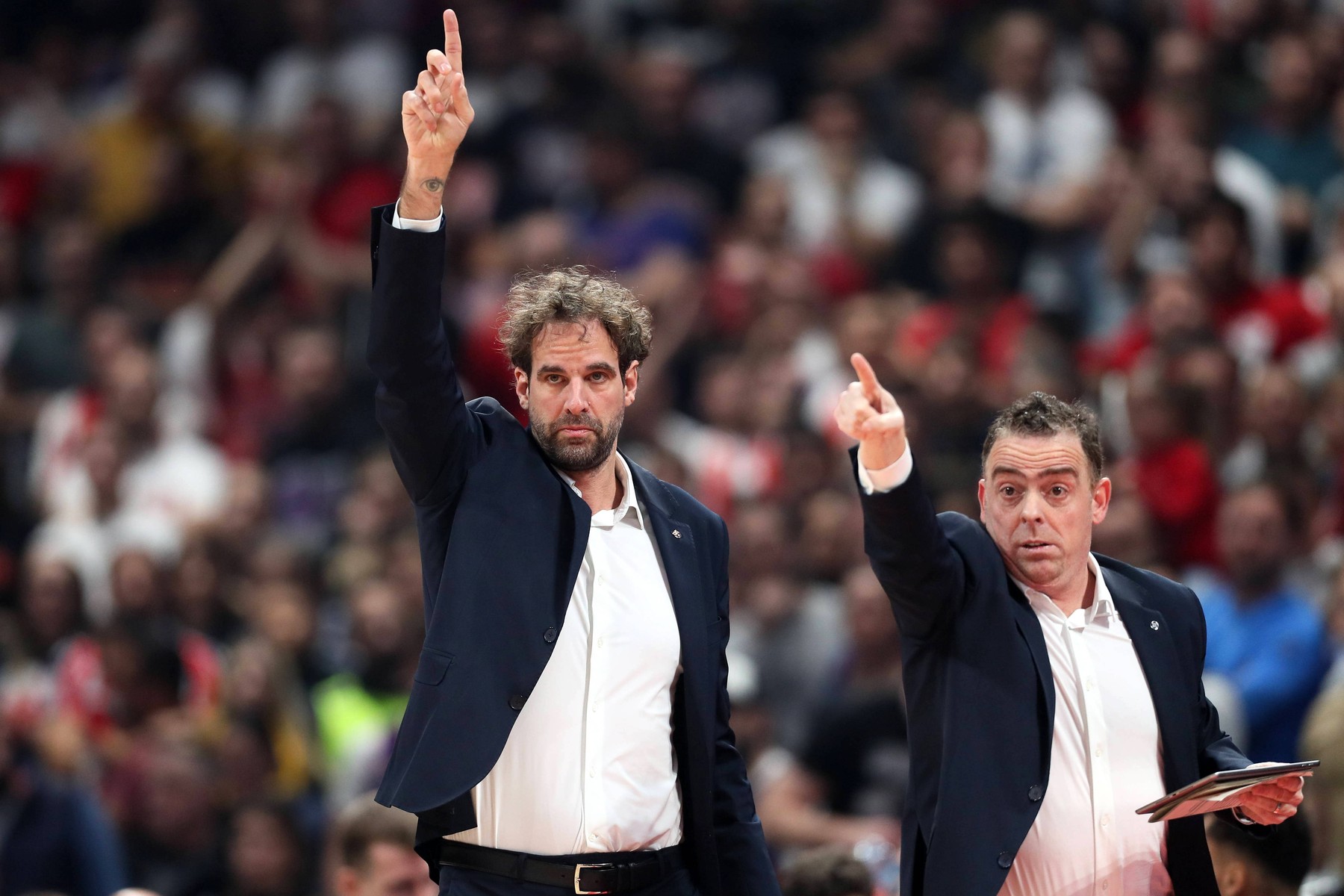 Dinamo dă lovitura anului în România! Fostul antrenor al Barcelonei ...