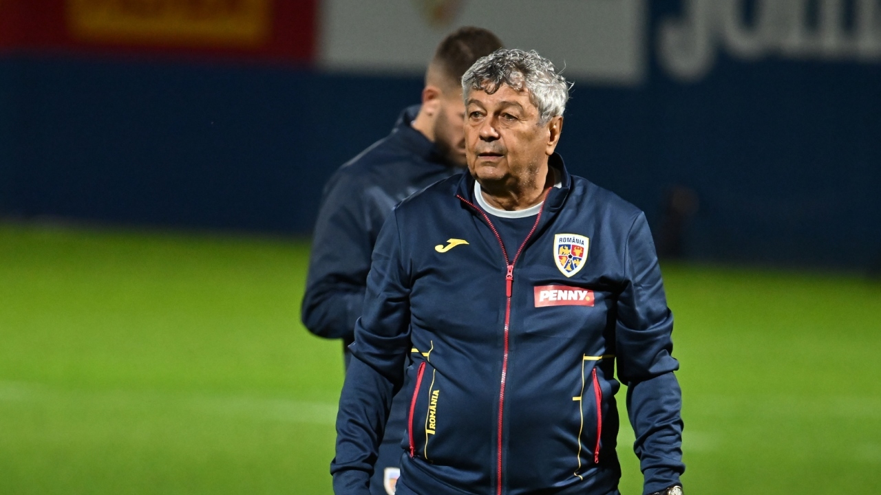 Reacția lui Mircea Lucescu despre primul 11 pe care l-a ales pentru ...