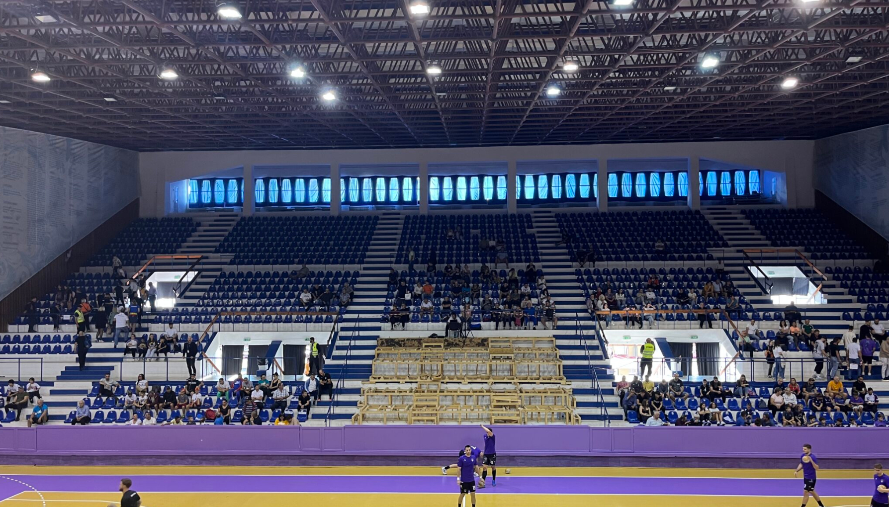 Situație fără precedent la Sala polivalentă „Constantin Jude” din ...