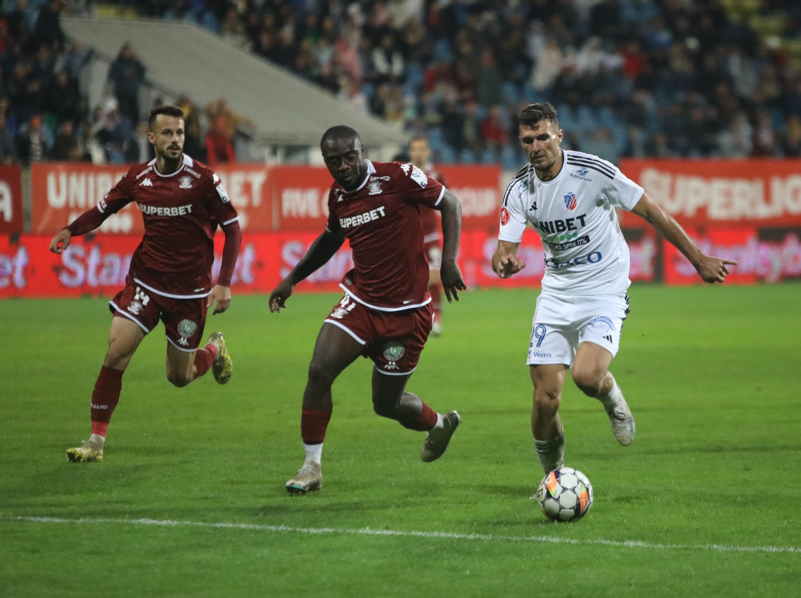 „Șapte ani la Praga nu se compară cu 8 luni aici”. Slovacul a ...