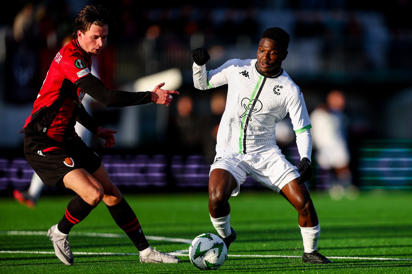 S-a scris istorie! Țara are doar 350.000 de locuitori, iar echipa a ...