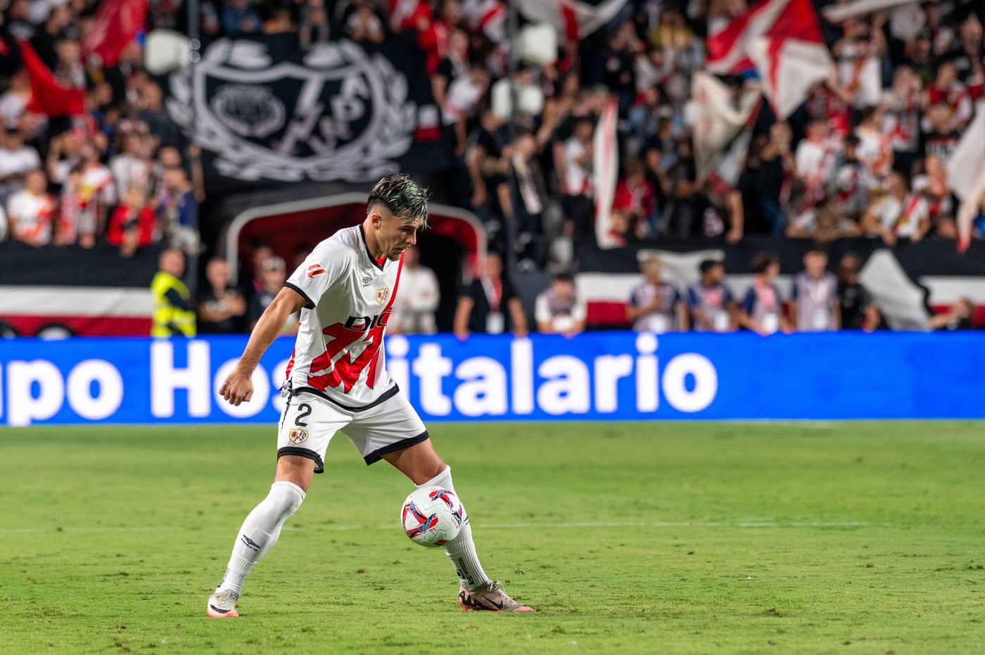 Anunțul momentului despre transferul lui Andrei Rațiu la FC Barcelona ...