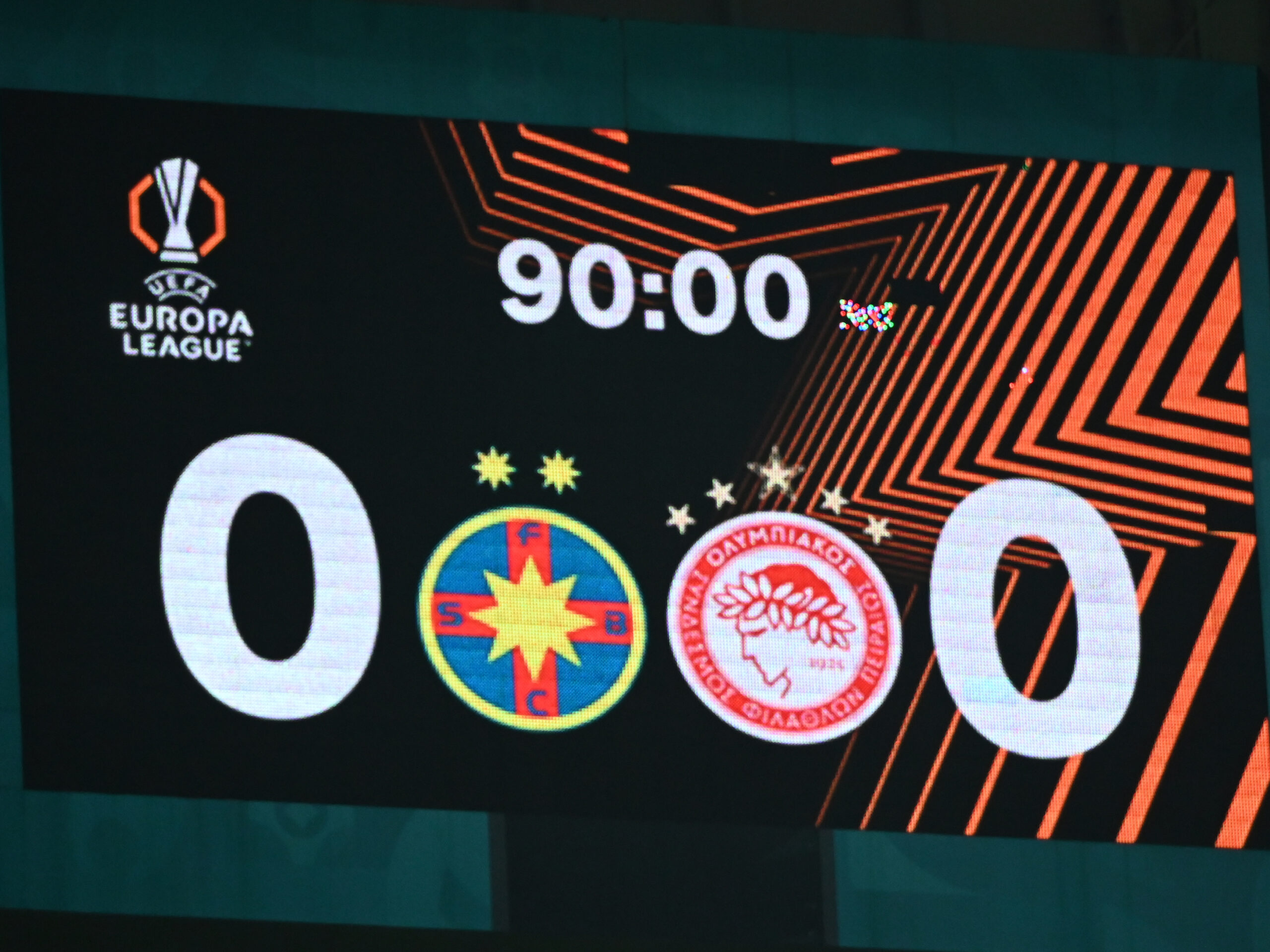 Ce n-ai văzut la TV în FCSB - Olympiacos