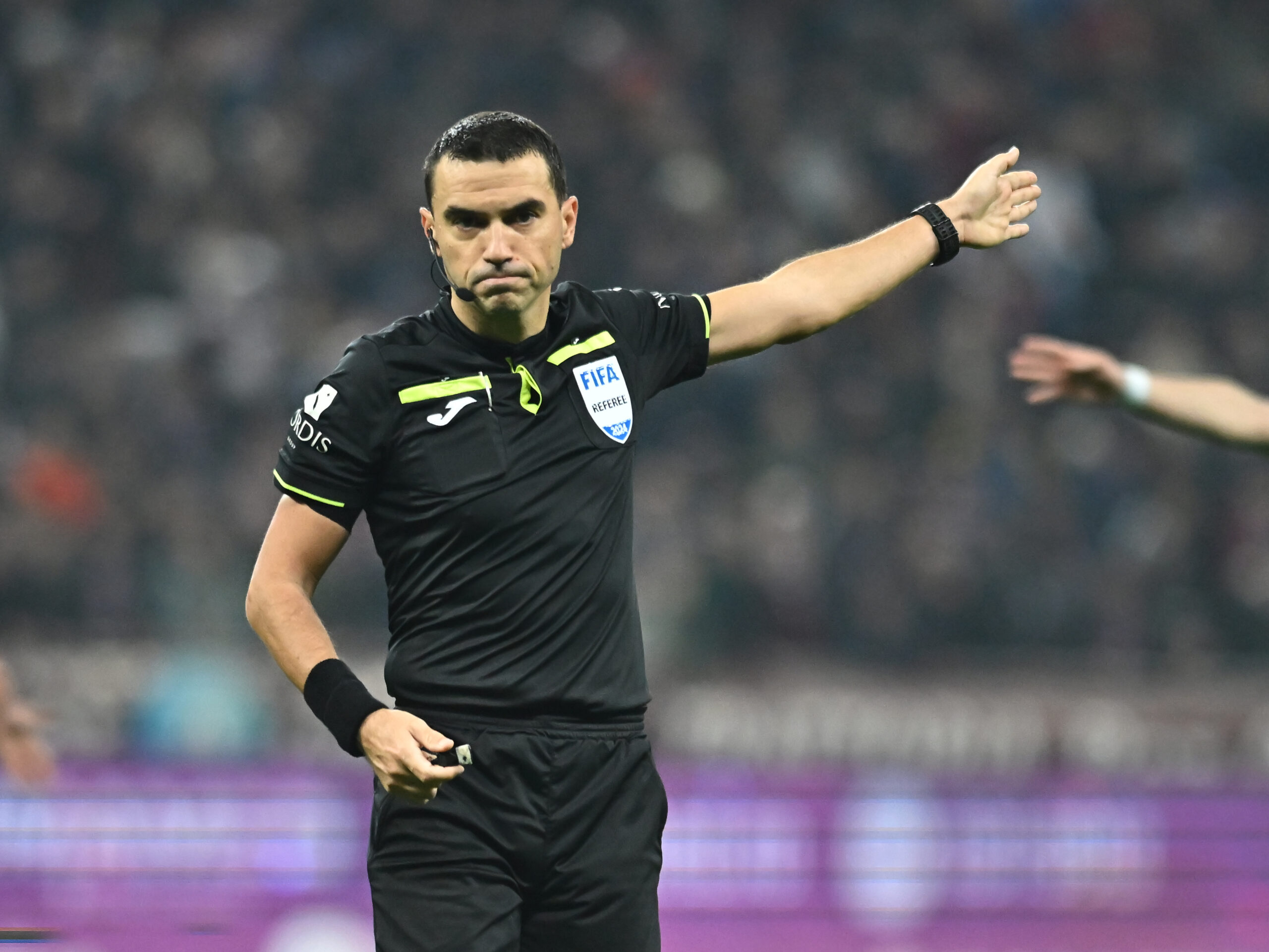 Ovidiu Hațegan a dezvăluit motivele pentru care s-a retras din arbitraj ...