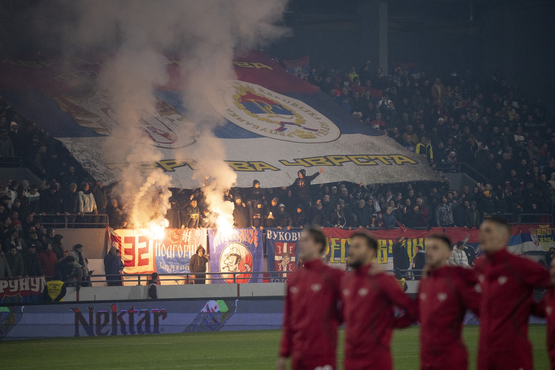 Sârbii au dezlănțuit din nou iadul pentru kosovari când au afișat ...