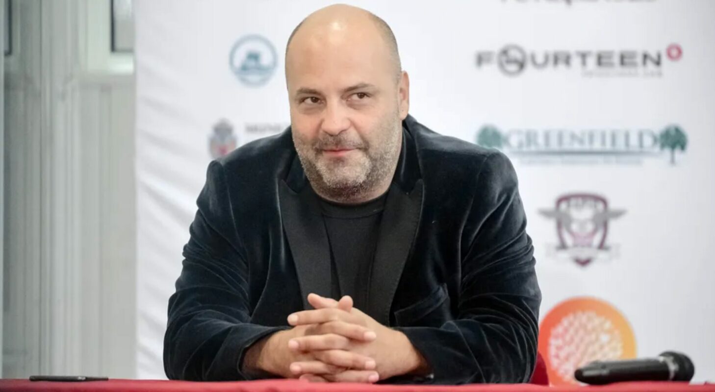 „Stai cu Biblia și te uiți. Se cheamă Diesel Therapy”. Impresarul care ...
