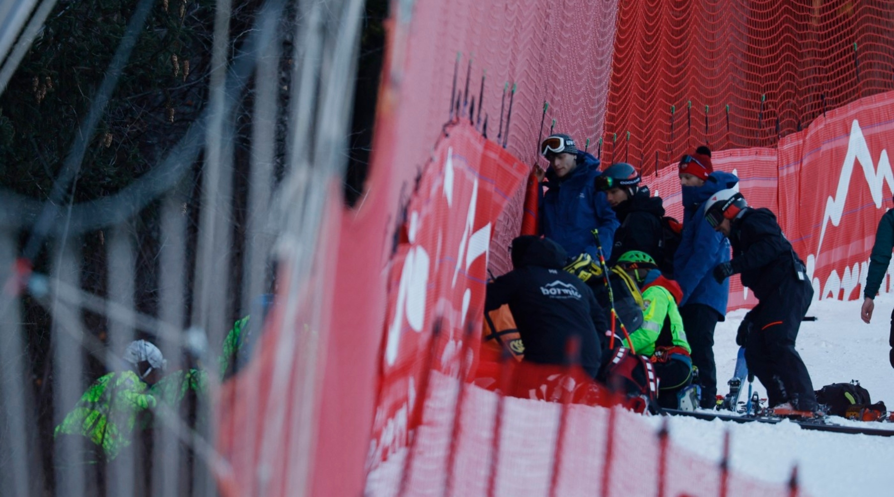 Dramă la schi alpin. Accident grav: a fost adus elicopterul de urgență!