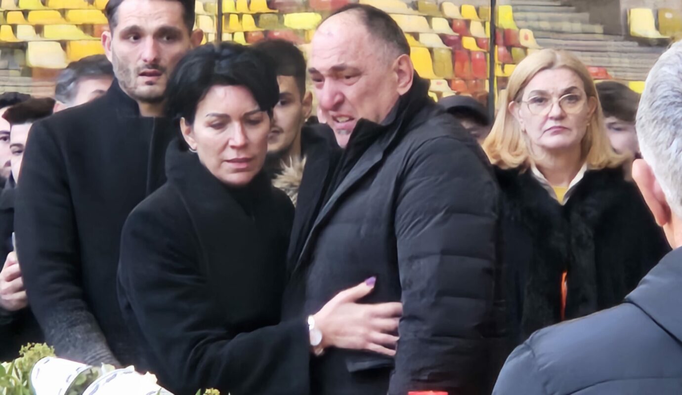 „A făcut 5 stopuri. Totul a plecat de la o infecție”. Alexandra, soția ...