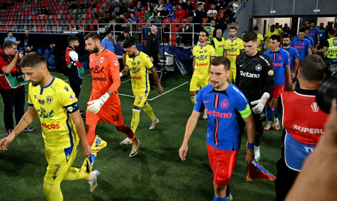 Primul transfer pe care l-a făcut FCSB pentru 2025. Fotbalistul a ...