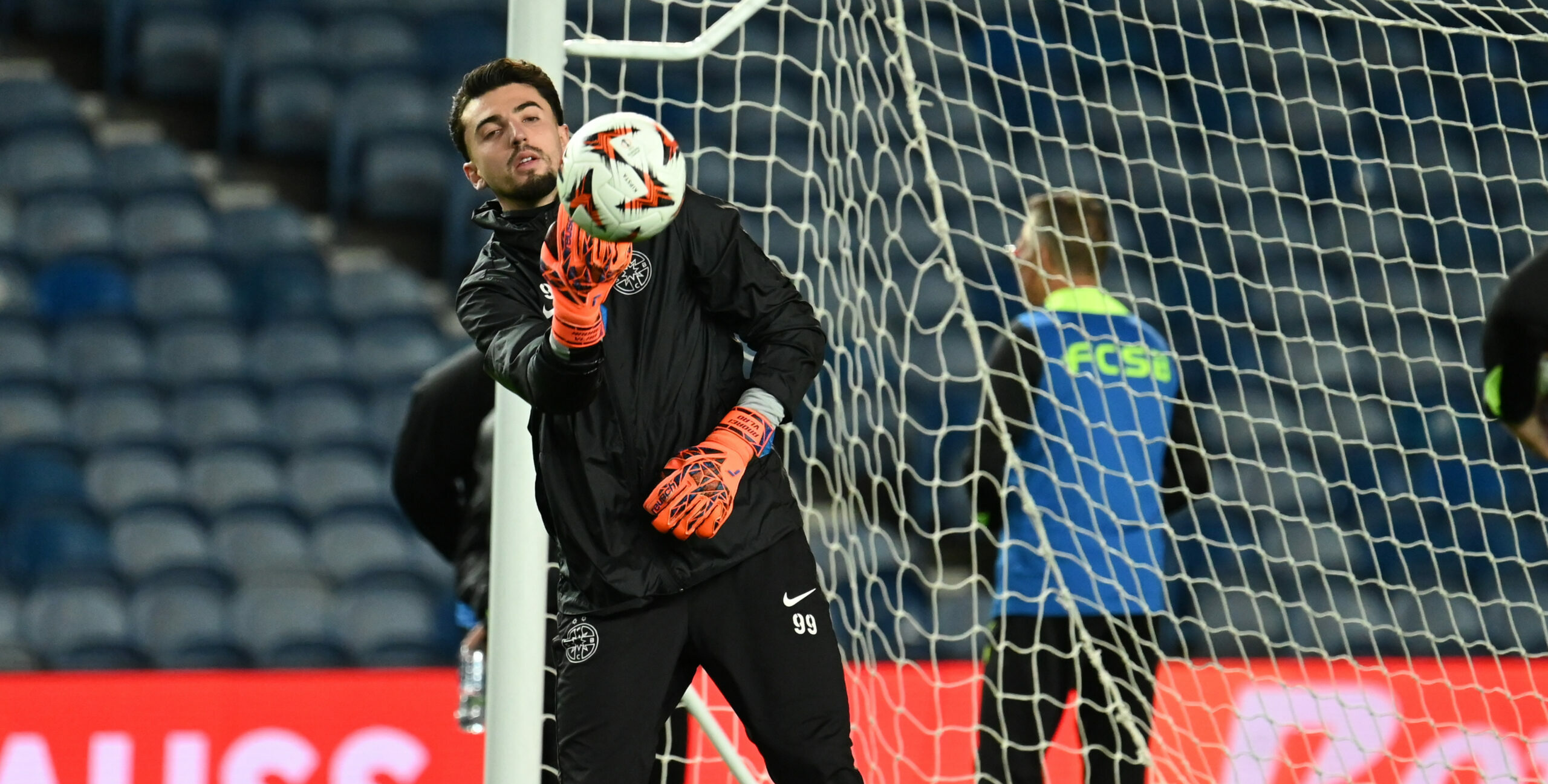 Condiția pusă de Andrei Vlad pentru a semna și a fi prezentat oficial la Petrolul! Acum doar se ...