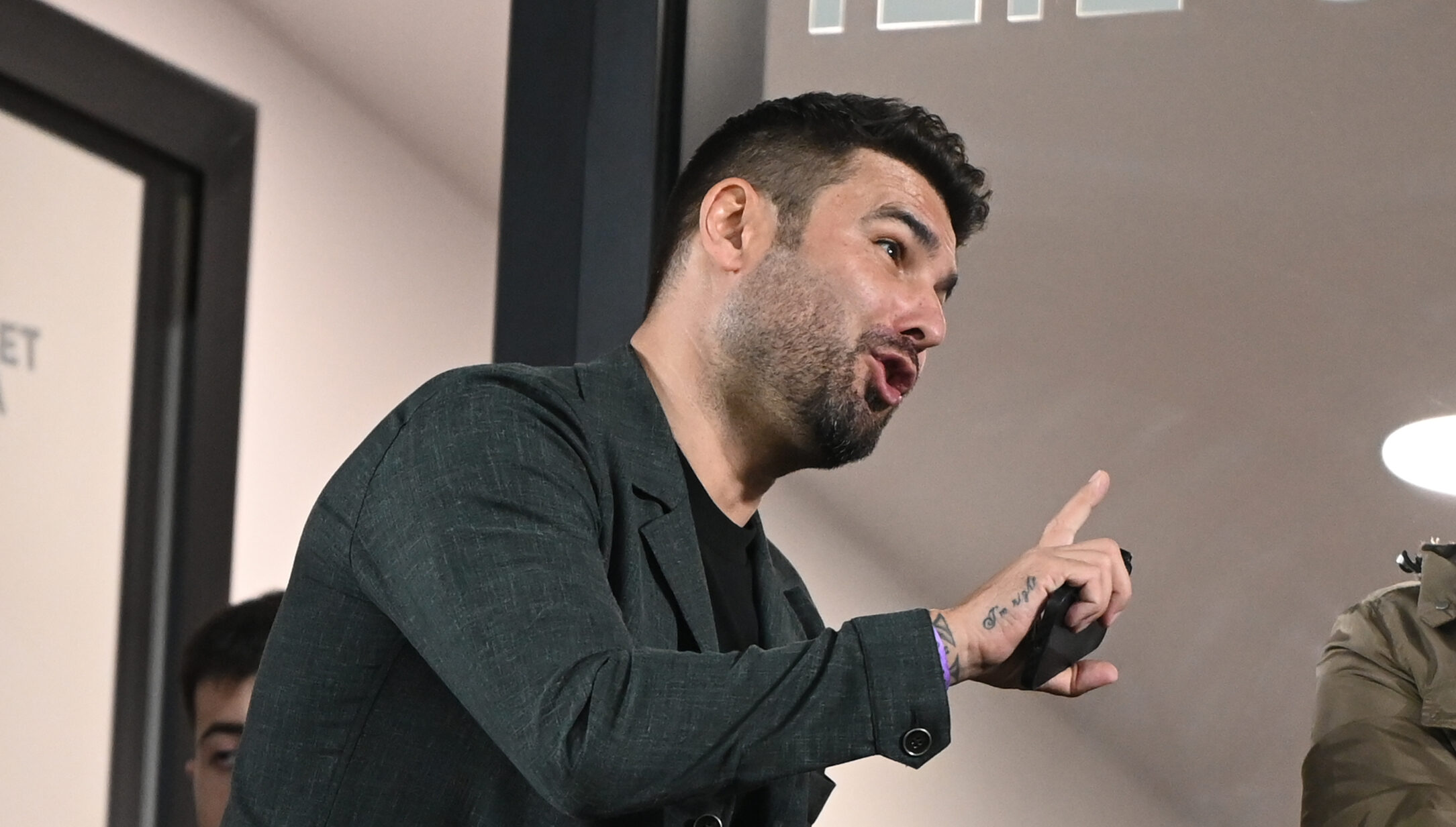 Cum a ajuns un fotbalist de la FCSB să fie remarcat de managerul lui ...