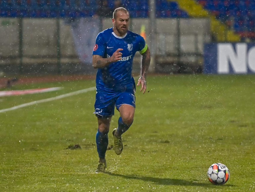 Denis Alibec spune de ce nu s-ar mai întoarce la FCSB și de ce a ...