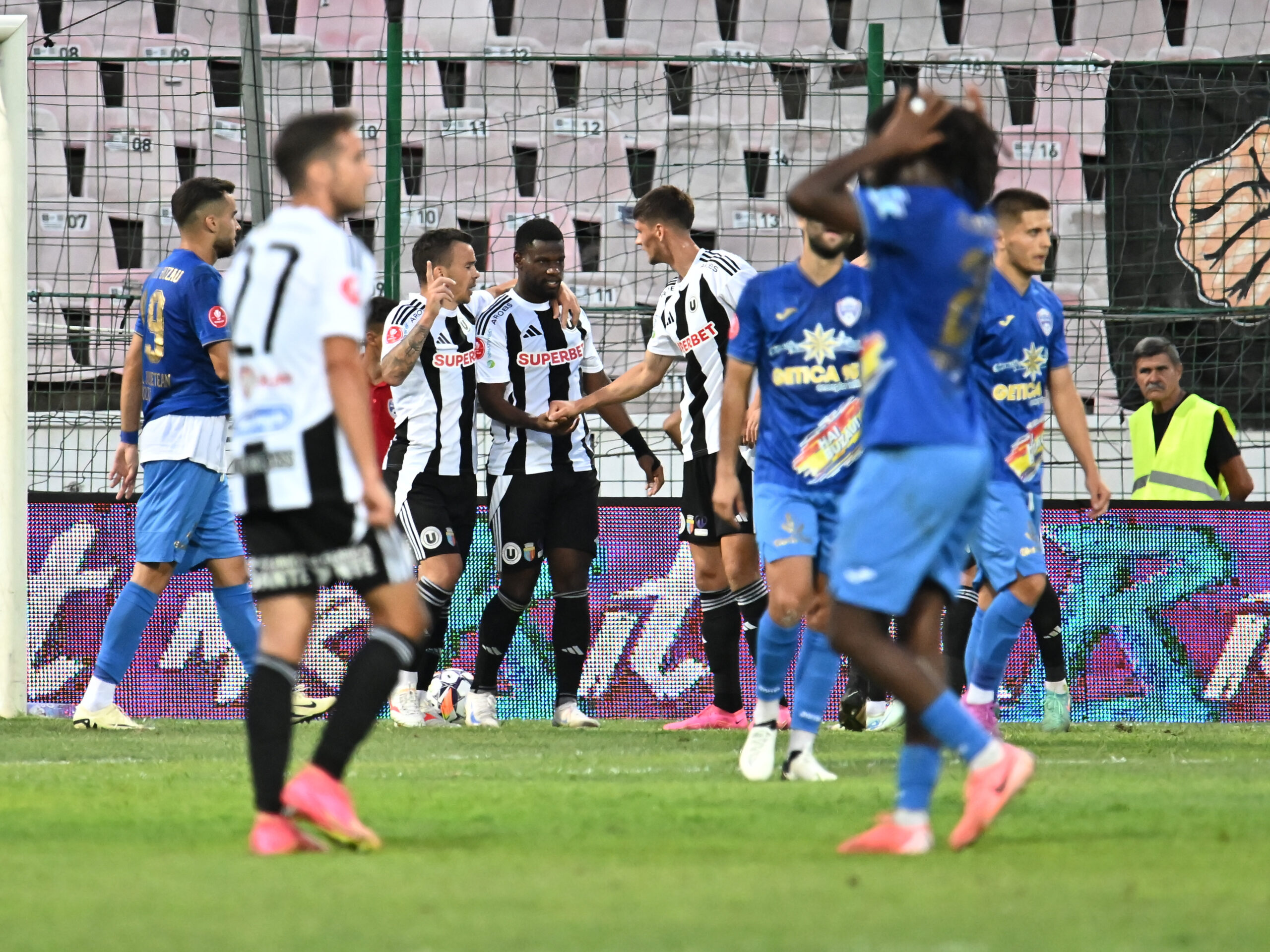 E iminent transferul atacantului pe care Gigi Becali l-a vrut la FCSB, dar care l-a refuzat ...