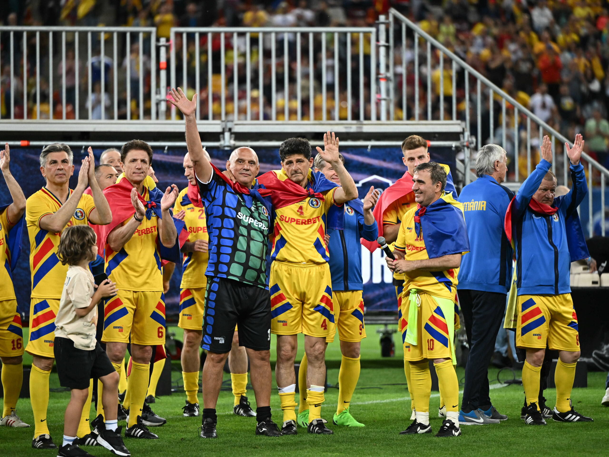 „Eu şi Ionuț Lupescu eram la Securitate”. Câți bani a luat şi ce a ...