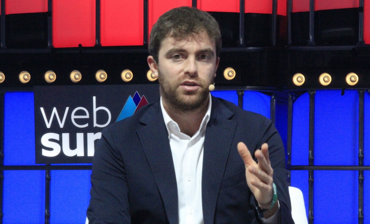 Fabrizio Romano a făcut anunțul serii despre transferul lui Dennis Man ...