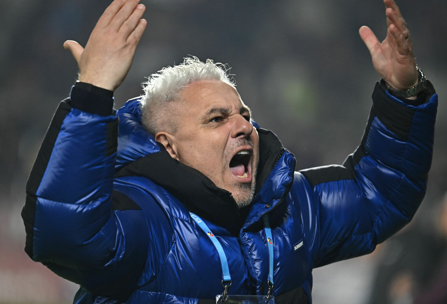 Fază controversată în U Cluj - Rapid 2-1. Echipa lui Dan Şucu nu a ...