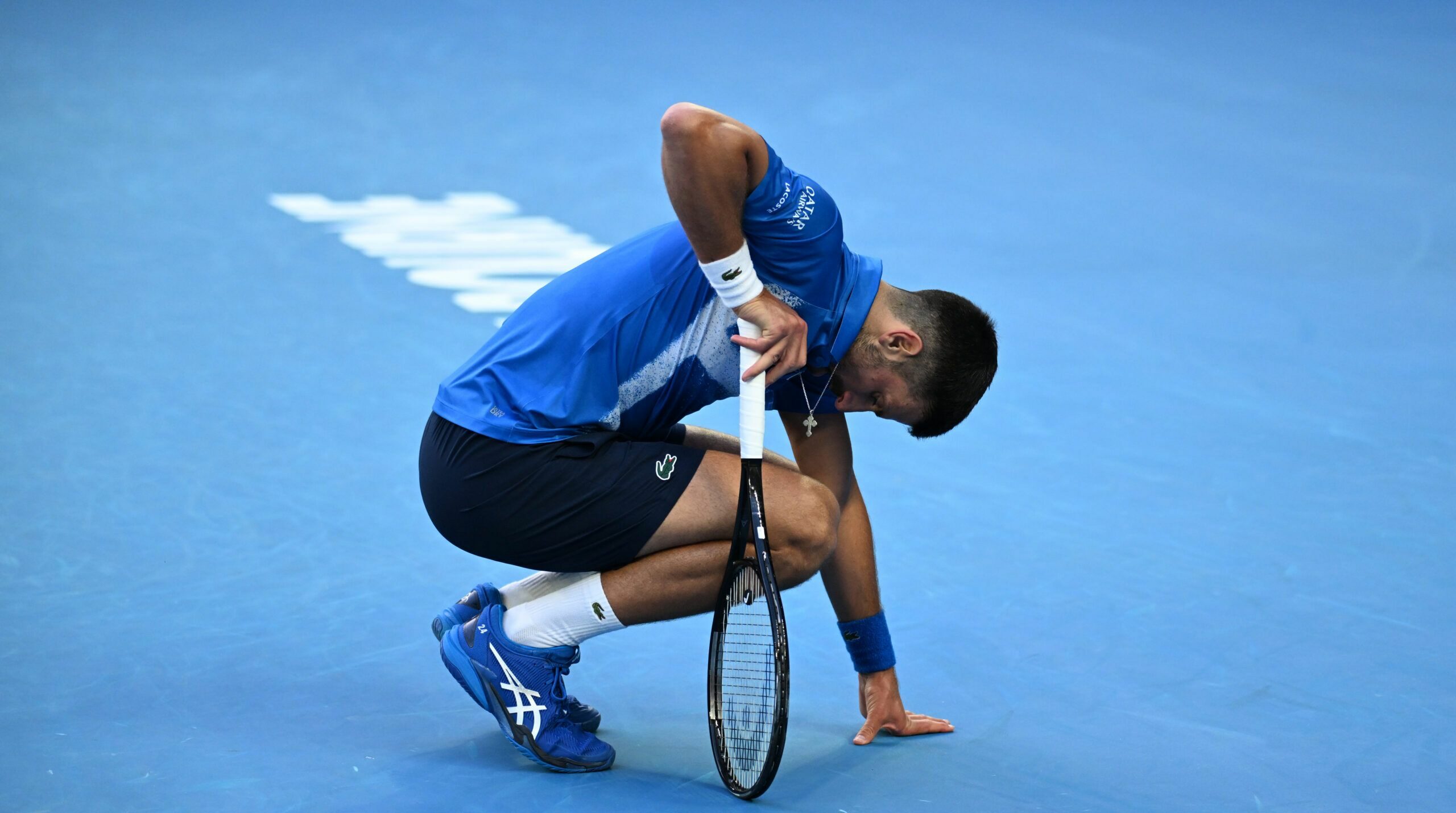 Novak Djokovic a abandonat în semifinale la Australian Open. A părăsit ...