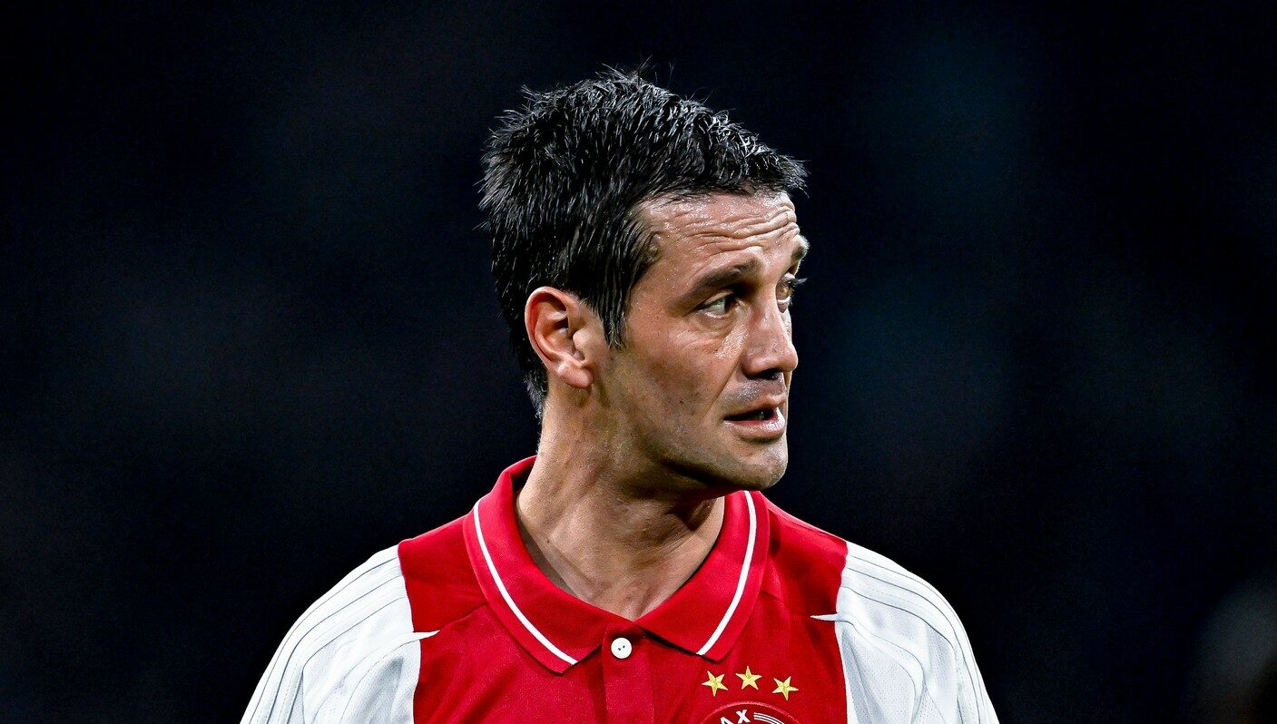 Fanii Parmei protestează împotriva aducerii lui Cristi Chivu. Ce ...