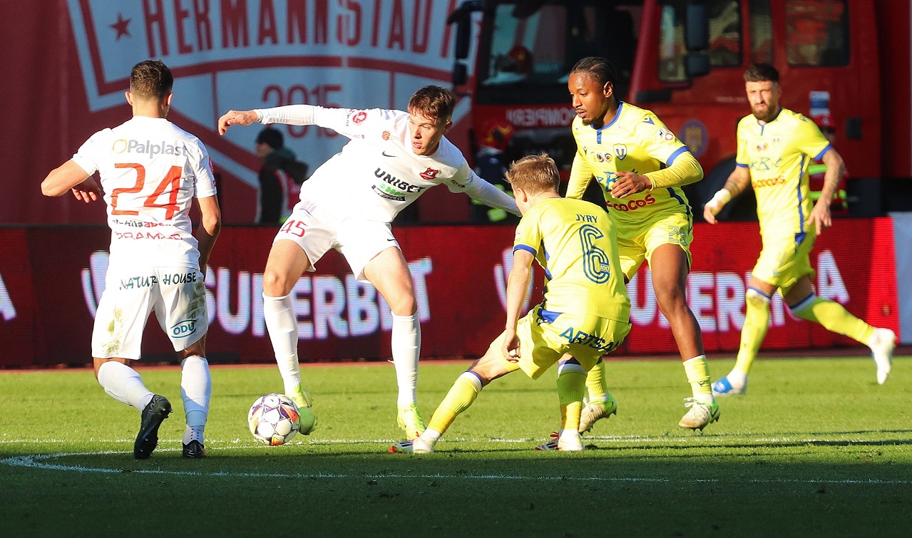 Gigi Becali, interes mincinos pentru fotbalistul lui Adrian Mutu: „M-a ...