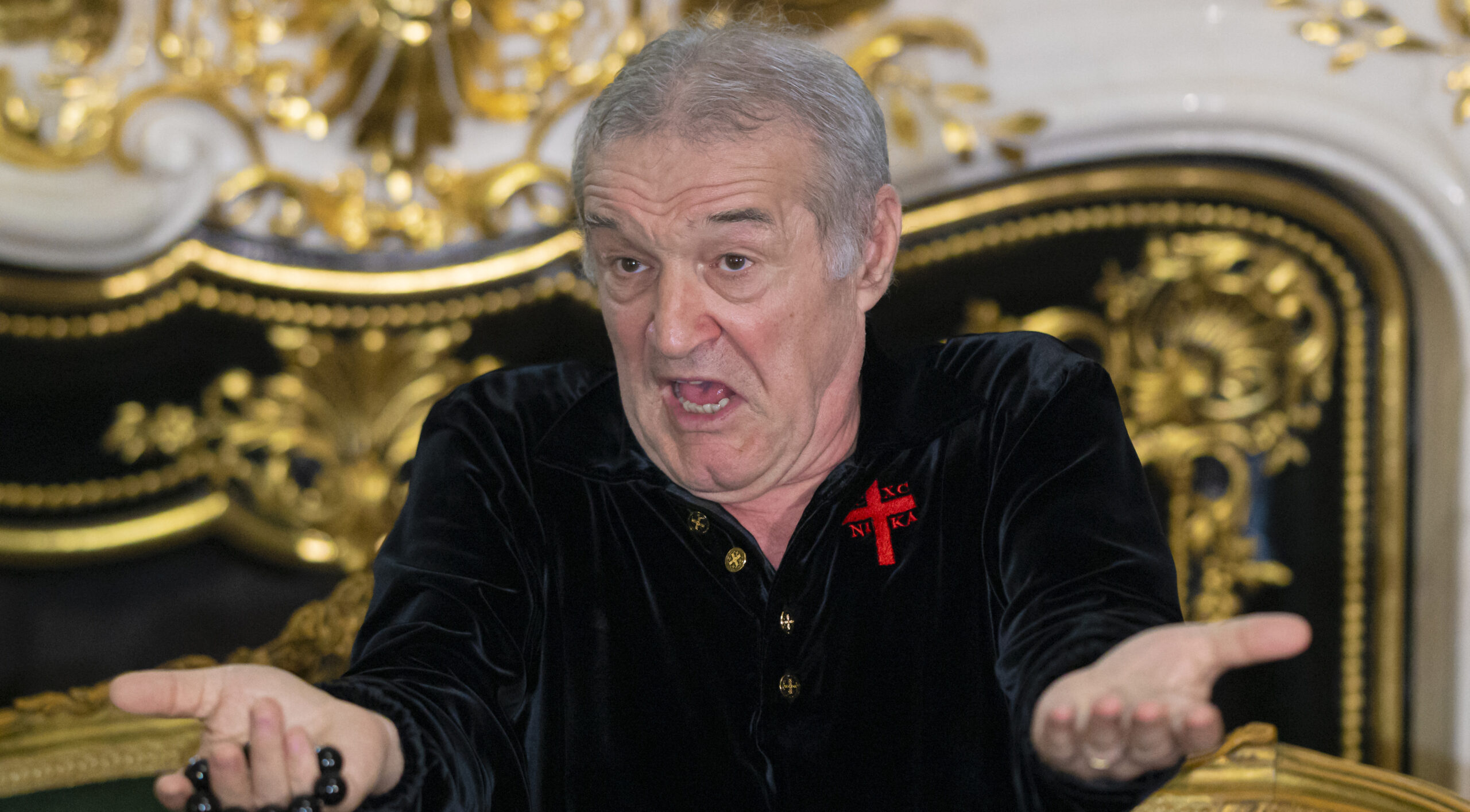Gigi Becali l-a luat la rost pe Gheorghe Mustață, prin telefon, după ce a aflat că îl susține pe ...