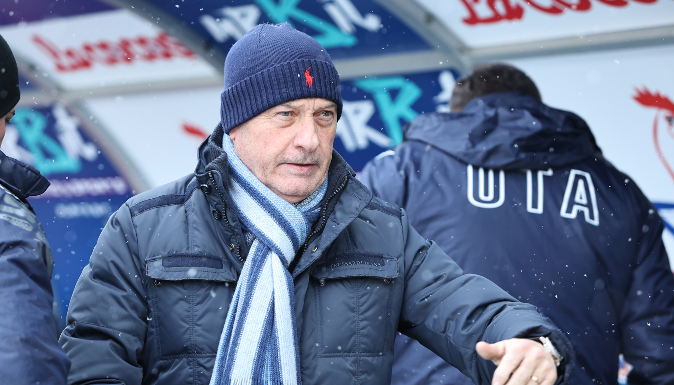 Mircea Rednic acuză atitudinea gazdelor după Petrolul Ploiești - UTA ...