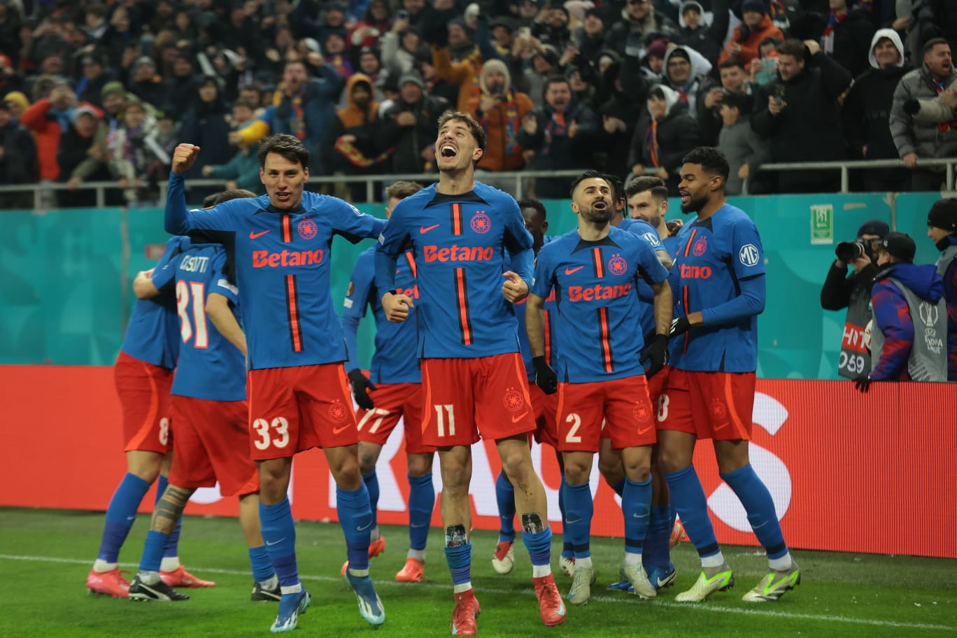 Notele fotbaliştilor lui Gigi Becali, după meciul perfect FCSB - PAOK 2-0