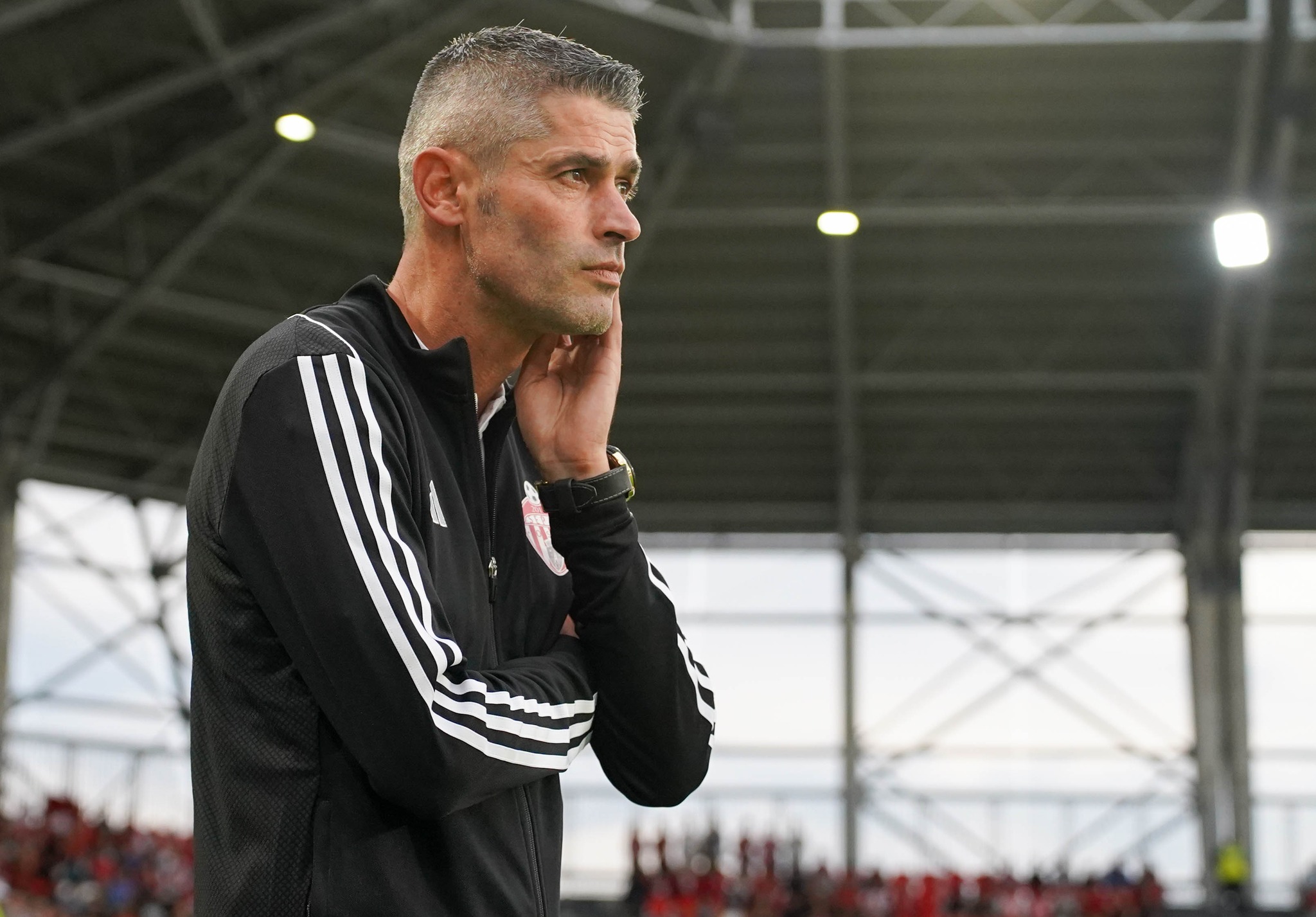 Valentin Suciu pune tunurile pe elevii săi, după remiza fără goluri cu ...