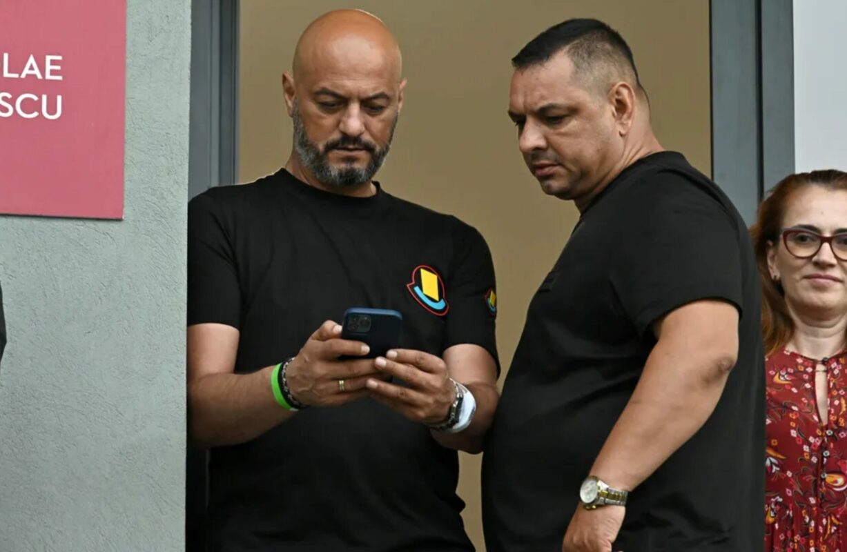 Ionel Ganea face iureş împotriva fanilor Rapidului care l-au atacat cu ...