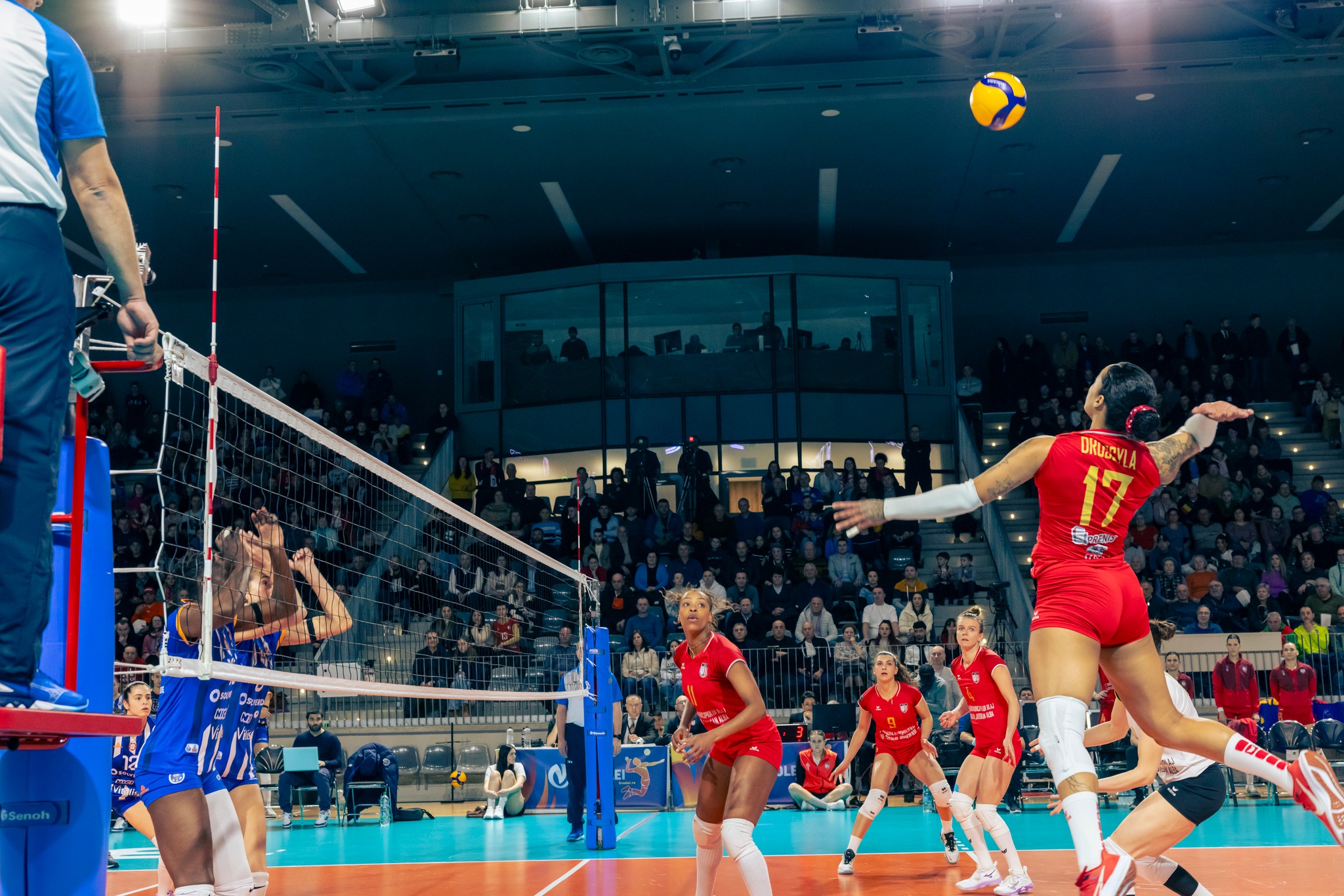 S-a stabilit când se joacă semifinala CEV Cup Alba Blaj – Vasas ...