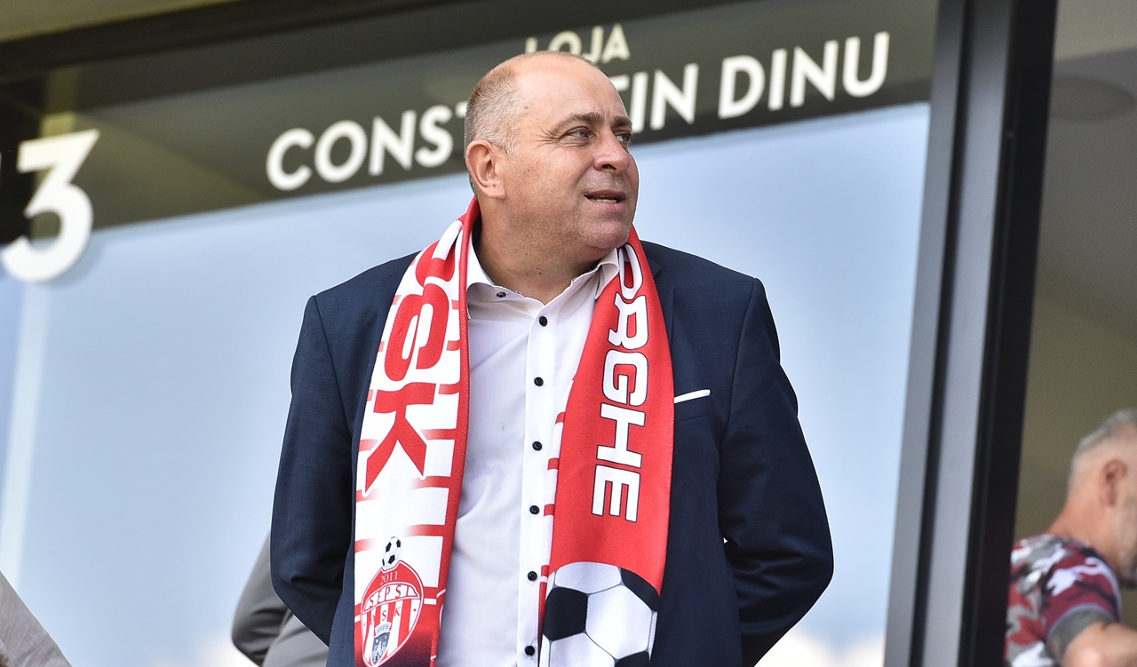 Laszlo Dioszegi vrea să dea lovitura. Ce antrenor care a impresionat în Superliga e favorit să ...